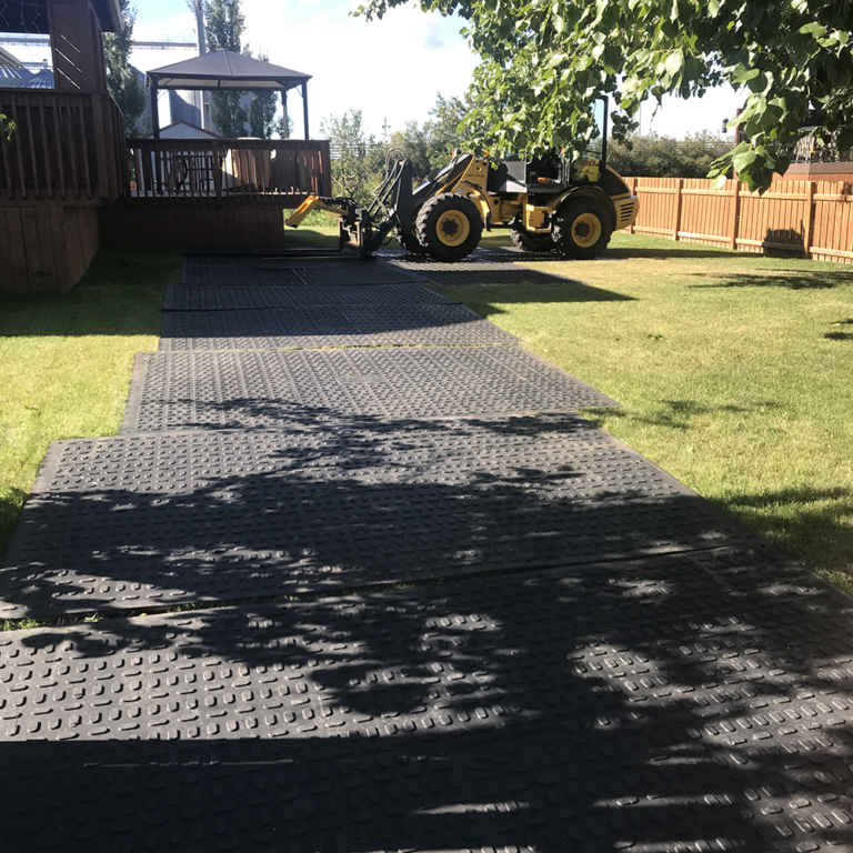 PGS Medium Duty Composite Mat - Prairie Ground Solutions Inc.