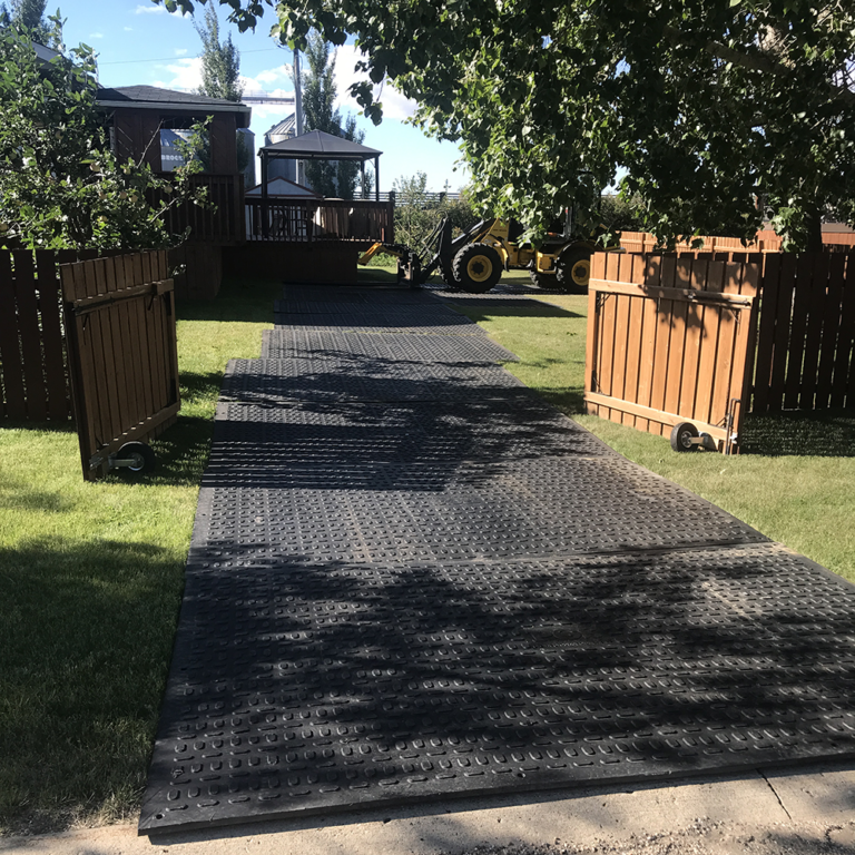 PGS Medium Duty Composite Mat - Prairie Ground Solutions Inc.
